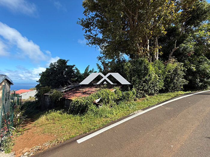 Petite-Île, Centre-ville, Piton du Calvaire - Maison 4 pièces à vendre