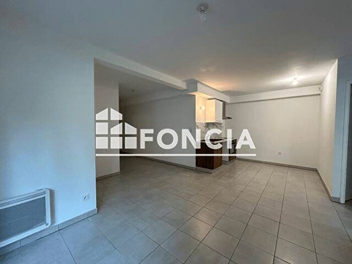 Appartement à louer - Durance-Cantarel, Montfavet - 3 pièces - 2 chambres