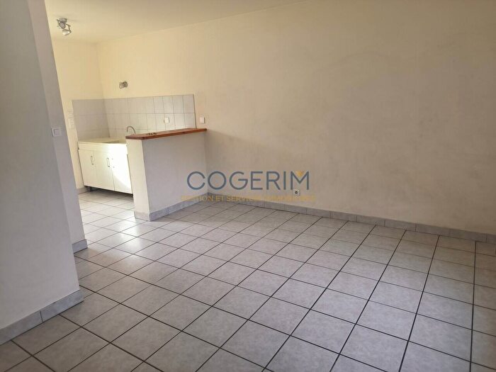 Appartement à louer - La Chartonniere, Gleizé - 1 pièce