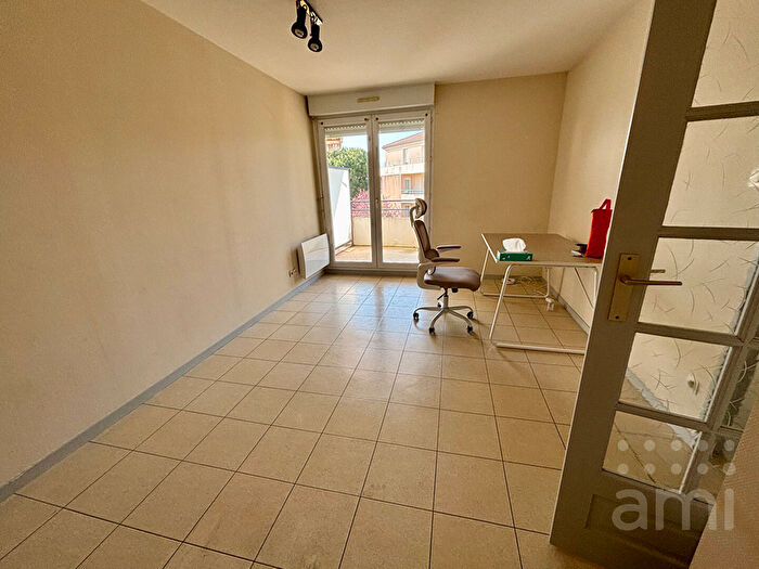 Appartement à louer - Niort, Centre-ville - 2 pièces - 1 chambre