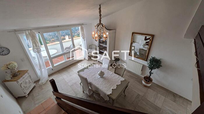 Maison à vendre - Bargemon - 5 pièces - 3 chambres