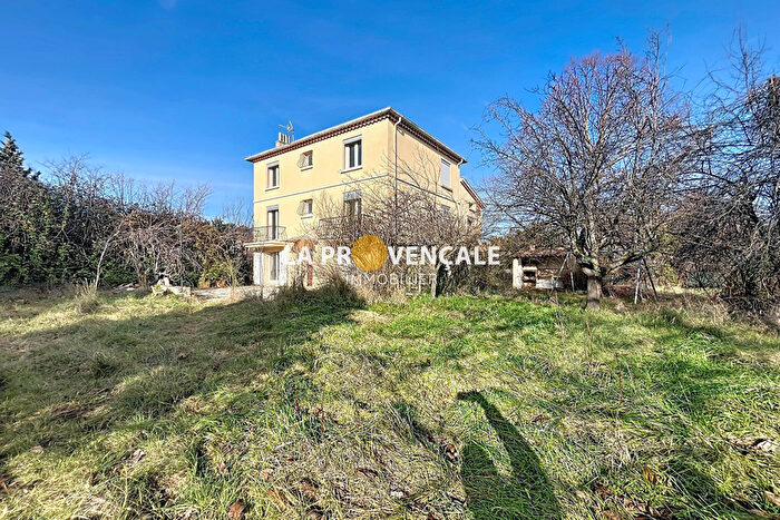 Maison à vendre - Gardanne, Pesquier - 9 pièces - 7 chambres