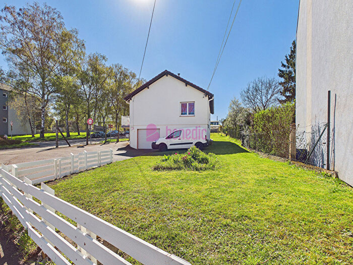 Maison à vendre - Forbach, Marienau - 5 pièces - 2 chambres