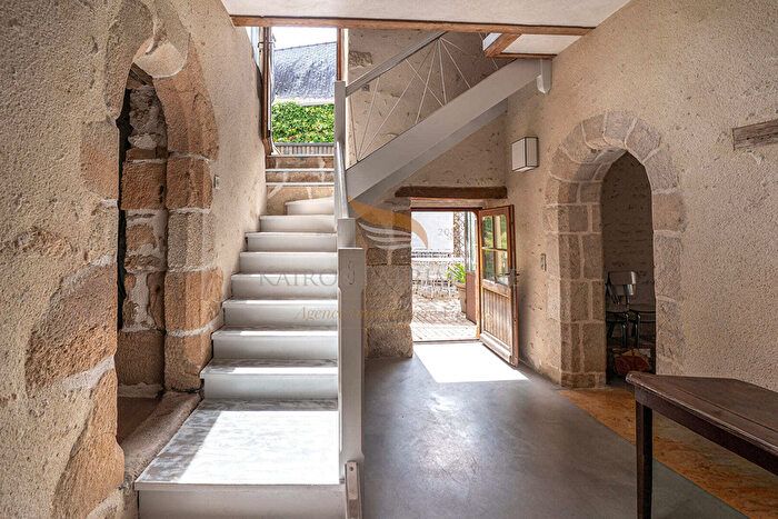 Maison 10 pièces à Ambon, à vendre