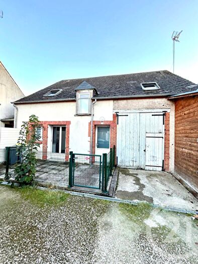 Maison à louer - Châteauneuf-sur-Loire - 3 pièces - 2 chambres