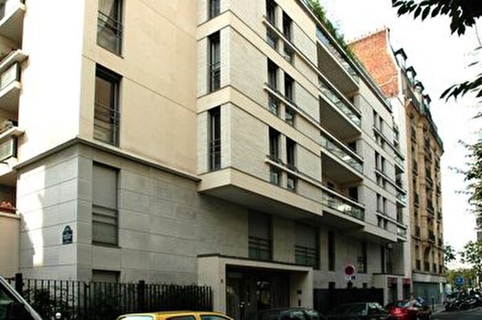 Appartement à louer - Paris e , Emeriau, Zola - 4 pièces - 3 chambres