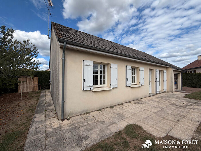 Maison 4 pièces à Gien, Ouest, à vendre