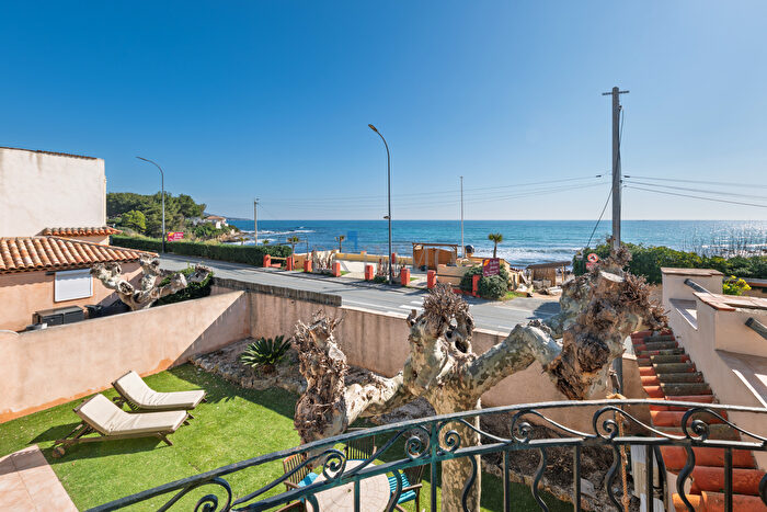 Maison à vendre - Sainte-Maxime, Saquèdes, Quilladou, Garonnette, Golfe - 3 pièces - 2 chambres