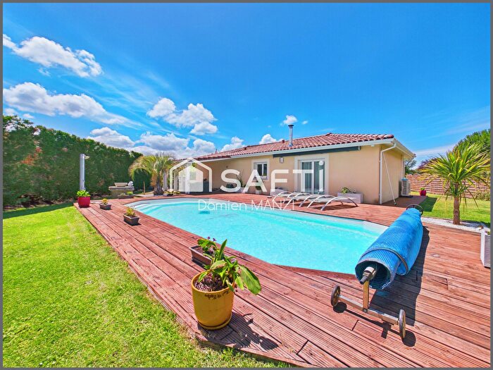 Maison 4 pièces à vendre à Mios