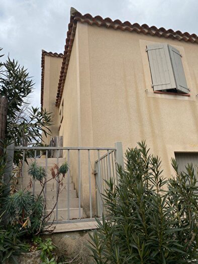 Maison 5 pièces à Garrigues, Nîmes, à louer