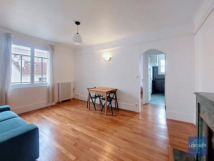 Danube-Porte des Lilas, Paris 19ème arrondissement : Appartement 2 pièces à louer