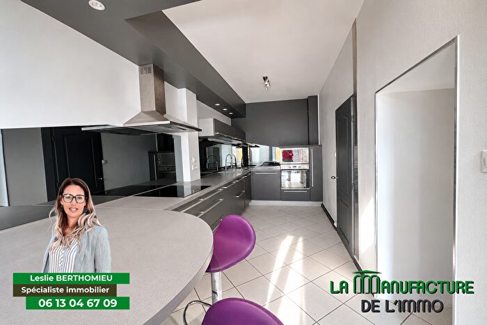 Saint-Étienne, Centre-ville, Peuple, Chavanelle : Appartement 3 pièces à vendre