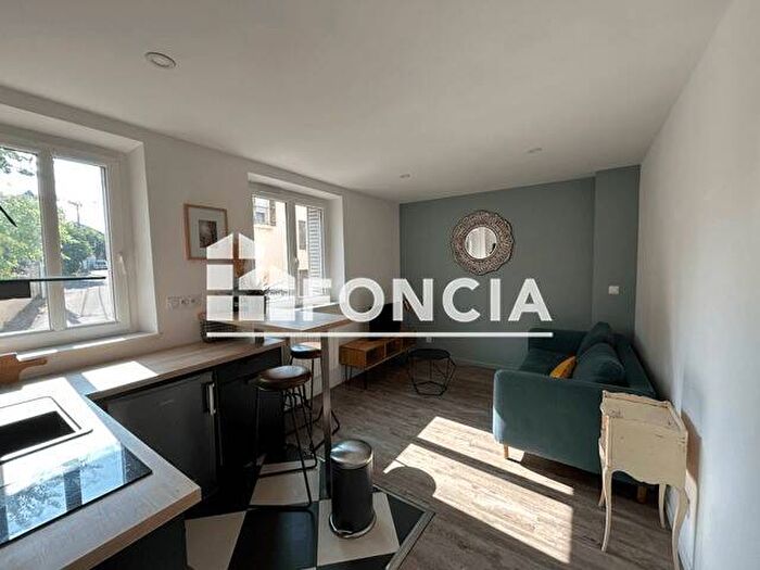 Appartement à louer - Fauconnet, Dijon - 1 pièce