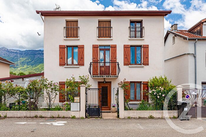 Le Pont-de-Claix, Le Bourg, Pont de Vannes : Maison 5 pièces à vendre