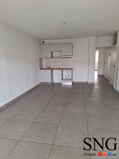 Appartement à louer - Les Remparts-Lunette, Perpignan - 3 pièces - 2 chambres