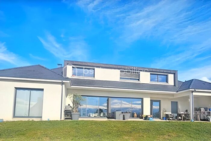 Maison à vendre - Morlaàs - 7 pièces - 4 chambres