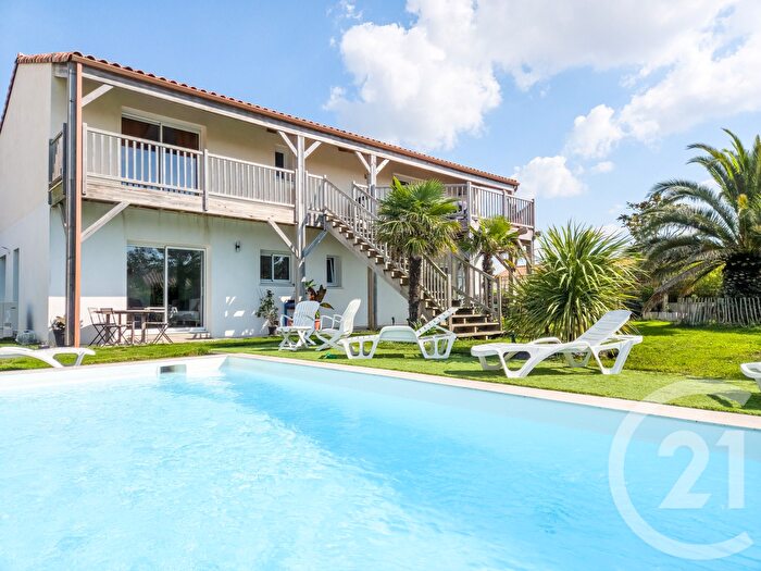 Maison à vendre - Lîle-dOlonne - 6 pièces - 4 chambres