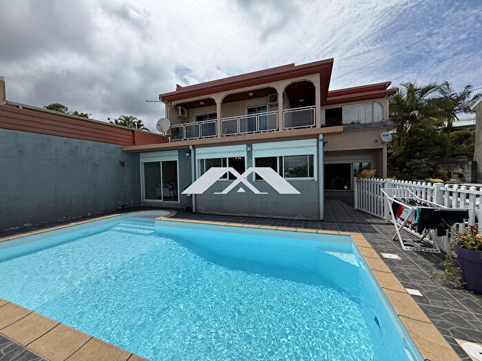 Maison à vendre - Saint-Pierre, Mont Vert les Hauts, Bérive, Les Chênes - 10 pièces - 6 chambres