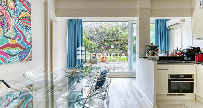 Appartement à vendre - Paris e , Muette-Nord, Trocadéro - 2 pièces - 1 chambre