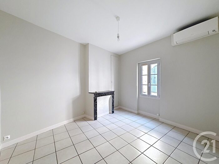 Maison à louer - Romorantin-Lanthenay, Centre-ville - 3 pièces - 1 chambre