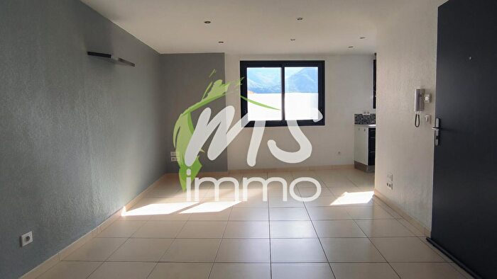 La Saulce : Appartement 3 pièces à louer