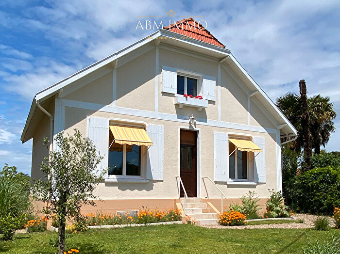 Maison à vendre - Bergerac, Les Bories, Salvette, Les Versannes, Gala - 4 pièces - 3 chambres