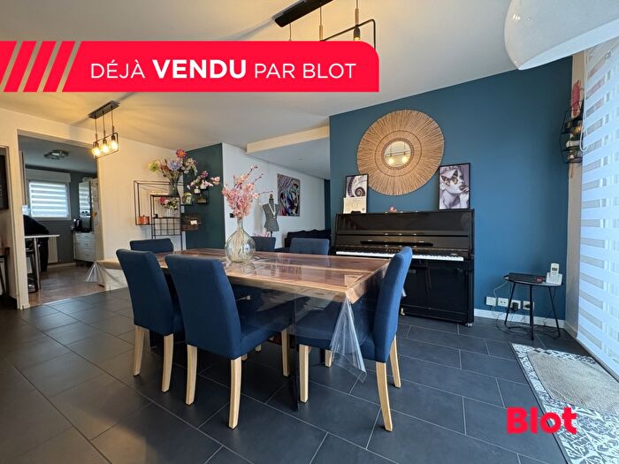 Maison à vendre - Pleumeleuc - 5 pièces - 3 chambres