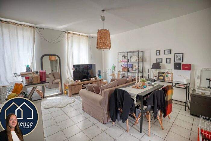 Appartement 2 pièces à Nogent-le-Roi, à louer