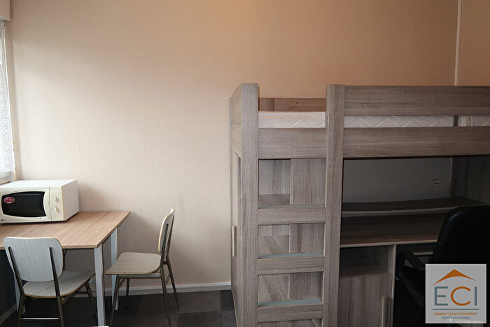 Appartement à louer - Limoges, CHU - 1 pièce