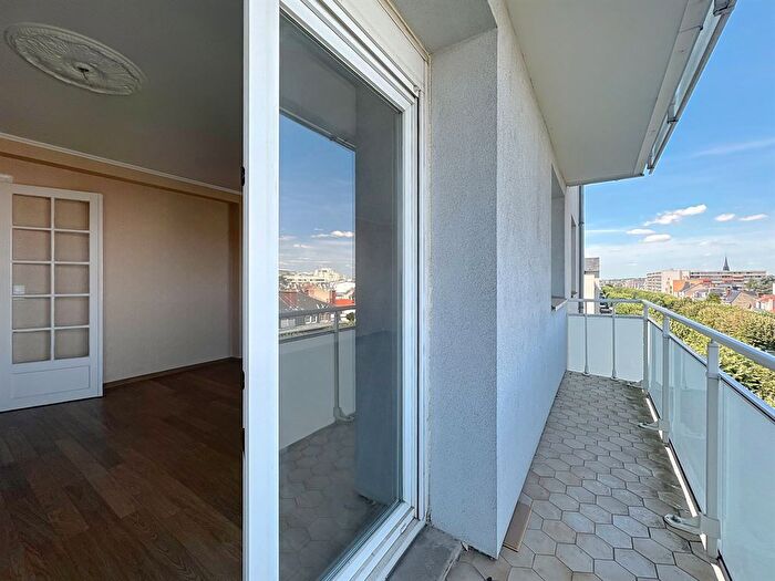 Appartement 4 pièces à vendre - Reims, Barbâtre