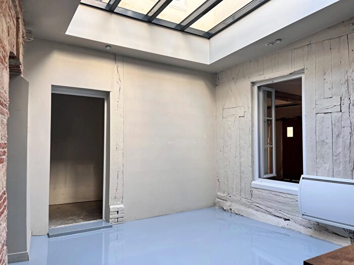 Maison à louer - Saint-Saëns - 5 pièces - 3 chambres