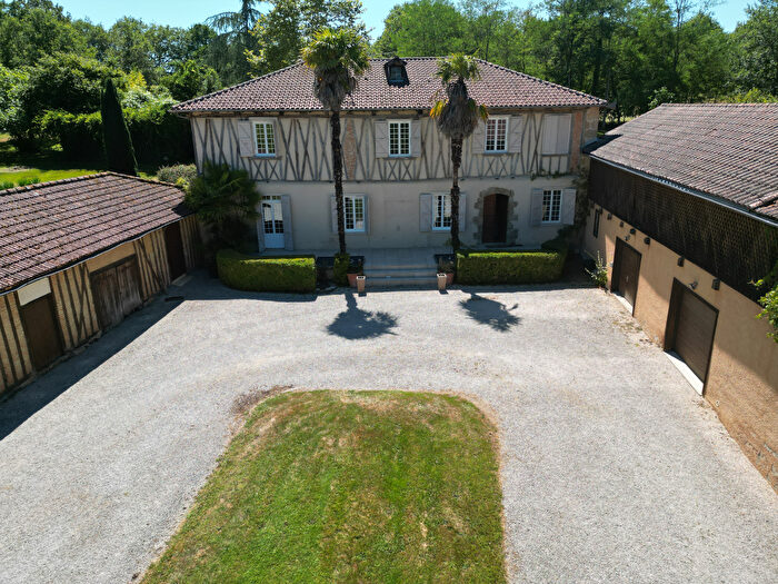 Maison à vendre - Berdoues - 5 pièces - 4 chambres