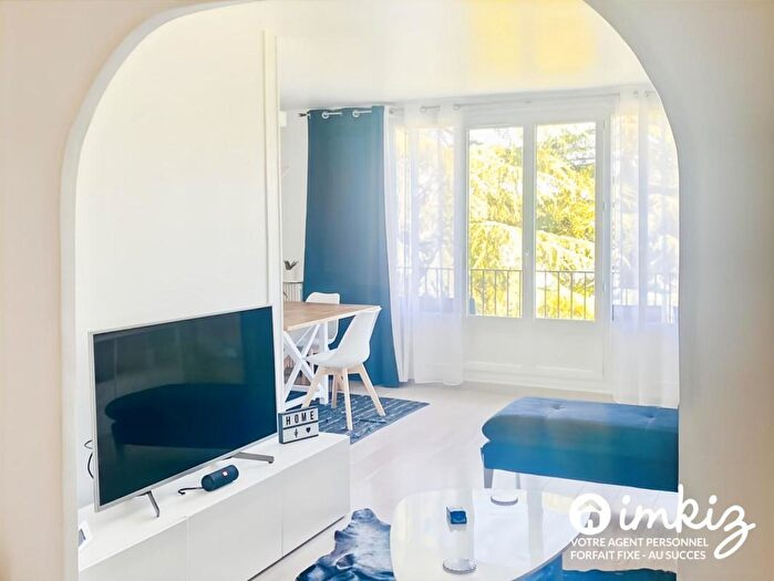 Appartement 4 pièces à vendre à Le Mesnil-Saint-Denis