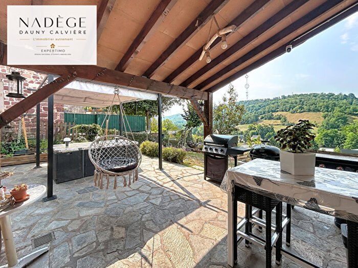 Maison 5 pièces à vendre à Saint-Cyprien-sur-Dourdou
