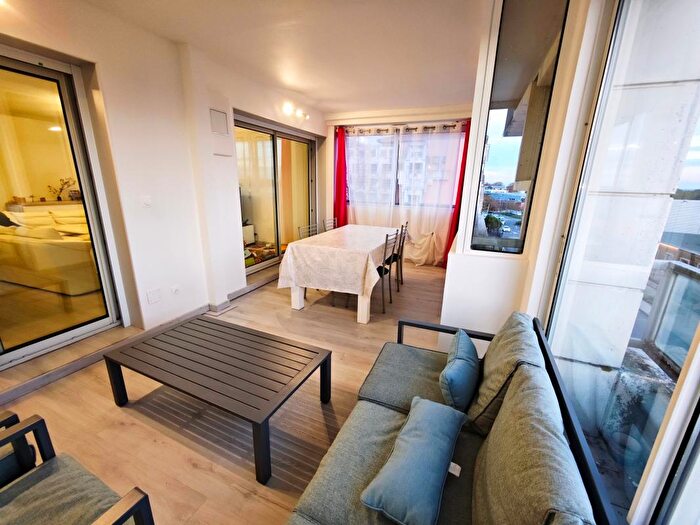 Appartement à vendre - Colomiers, Centre-ville - 3 pièces - 2 chambres