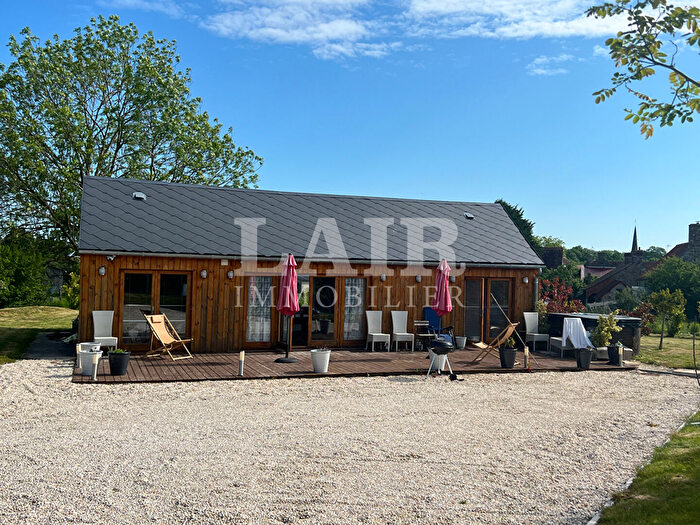 Vieux-Pont : Maison 2 pièces à vendre