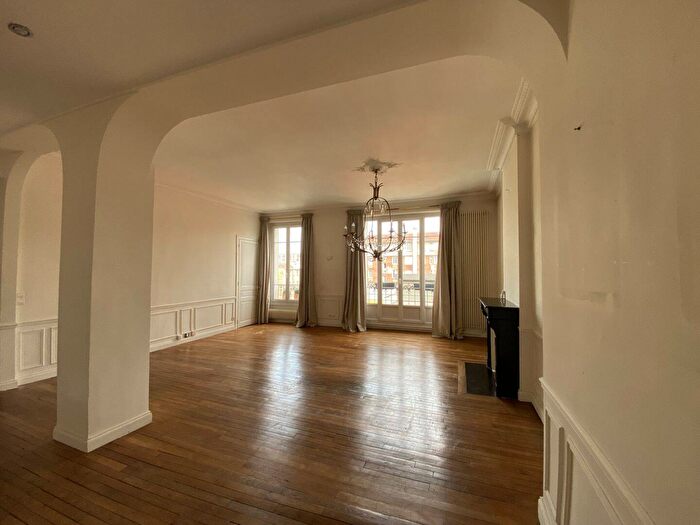 Appartement 5 pièces à louer - Centre Ville, Reims