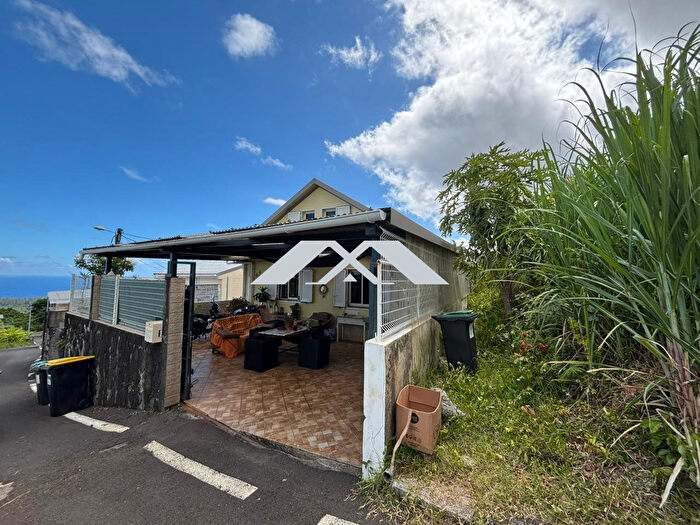 Maison à vendre - Saint-Joseph, Jean Petit - 4 pièces - 3 chambres