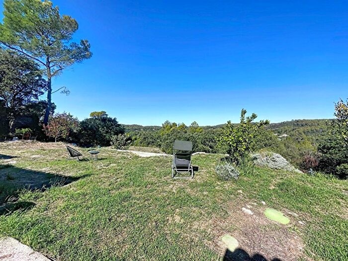 Maison à vendre - Le Thoronet - 5 pièces - 4 chambres