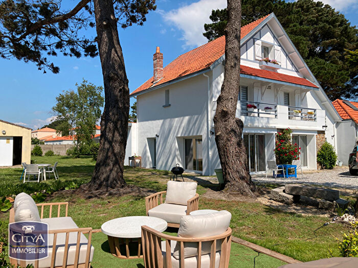 Maison à vendre - La Bernerie-en-Retz - 8 pièces - 5 chambres