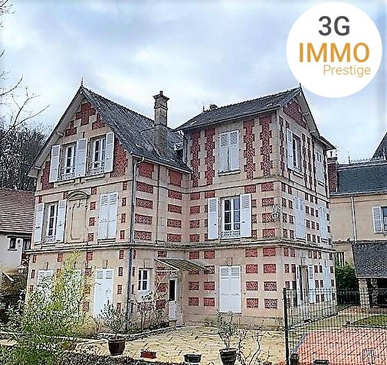 Maison à vendre - Pierrefonds - 12 pièces - 6 chambres