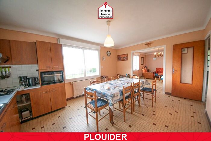 Maison à vendre - Plouider - 8 pièces - 5 chambres