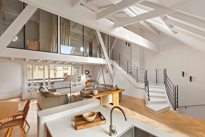 Appartement à louer - Sorbonne, Paris ème arrondissement - 3 pièces - 1 chambre