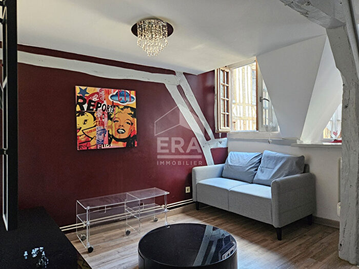 Appartement à louer - Rouen, Vieux Marché, Cathédrale - 2 pièces - 1 chambre