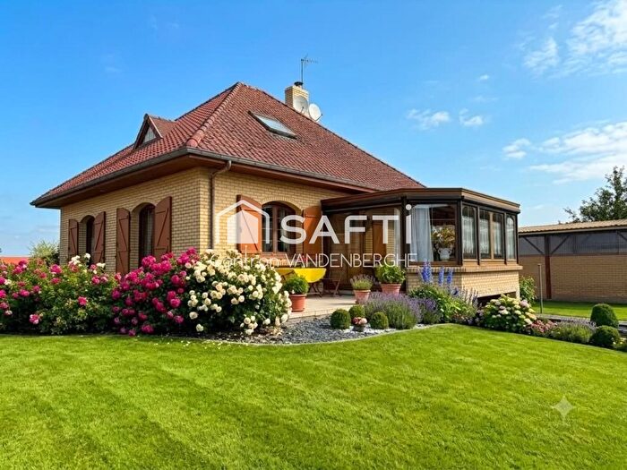 Maison 9 pièces à Bayenghem-lès-Éperlecques, à vendre