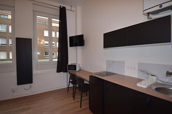 Appartement à louer - Centre-Ancienne Ville, Metz - 1 pièce