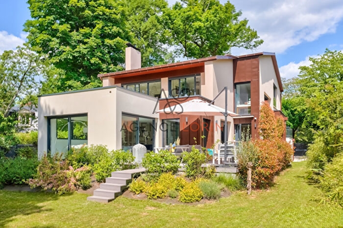 Maison à vendre - Le Vésinet - 9 pièces - 5 chambres