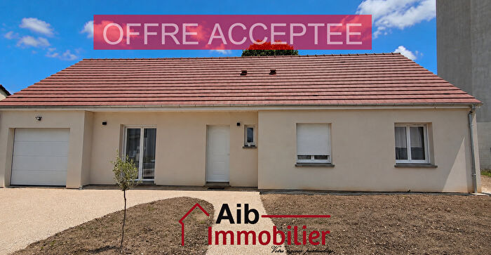 Maison 6 pièces à Sainville, à vendre