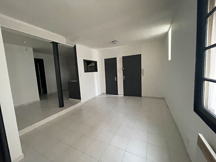 Appartement à vendre - Narbonne, Bourg - 3 pièces - 2 chambres