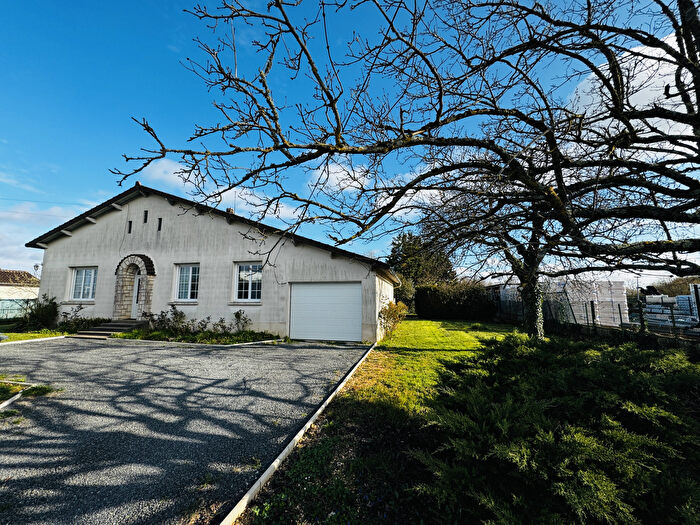 Maison à louer - Poitiers, Sud - 4 pièces - 3 chambres